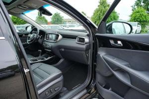 Black Kia Sorento 2018 in Marijampole, with an engine capacity of 2.20 L and mileage of 105 thousand km for 21250 €, photo 41 on AUTOMOTO.COM.LV