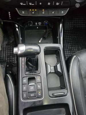 Melns Kia Sorento 2018 Mažeikiai, ar dzinēja tilpumu 2.20 L un nobraukumu 115 tūkst. km par 18000 €, foto 10 vietnē AUTOMOTO.COM.LV