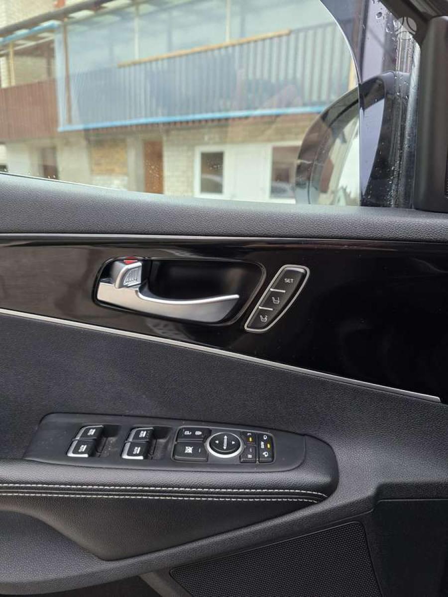 Melns Kia Sorento 2018 Mažeikiai, ar dzinēja tilpumu 2.20 L un nobraukumu 115 tūkst. km par 18000 €, foto 12 vietnē AUTOMOTO.COM.LV