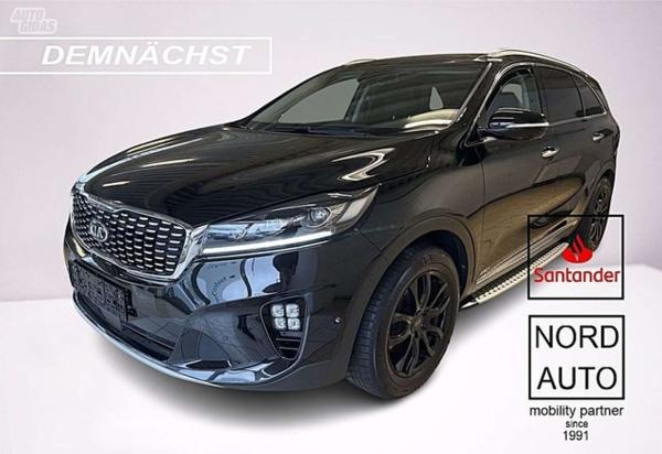 Black Kia Sorento 2019 in Kaunas, with an engine capacity of 2.20 L and mileage of 74 thousand km for 29579 €, photo 1 on AUTOMOTO.COM.LV