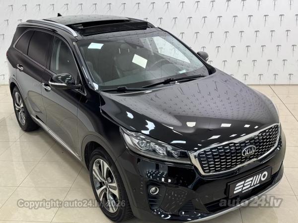 Черный Киа Соренто 2019 в Таллин, объемом двигателя 2.20 л и пробегом 128 тыс. км за 23900 €, фото 4 на AUTOMOTO.COM.LV