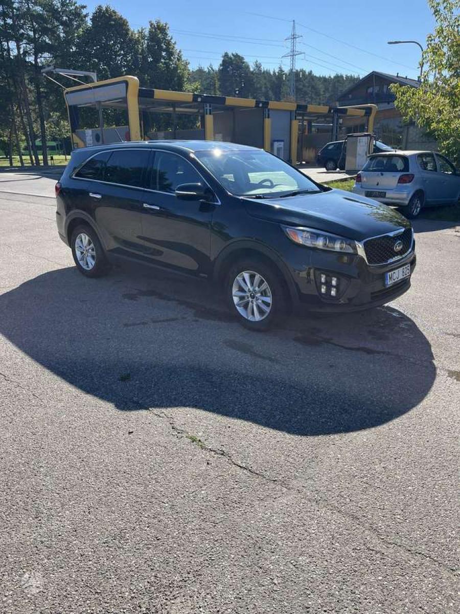 Melns Kia Sorento 2019 Kauņa, ar dzinēja tilpumu 2.40 L un nobraukumu 47 tūkst. km par 12500 €, foto 3 vietnē AUTOMOTO.COM.LV