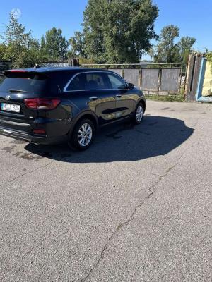 Melns Kia Sorento 2019 Kauņa, ar dzinēja tilpumu 2.40 L un nobraukumu 47 tūkst. km par 12500 €, foto 7 vietnē AUTOMOTO.COM.LV