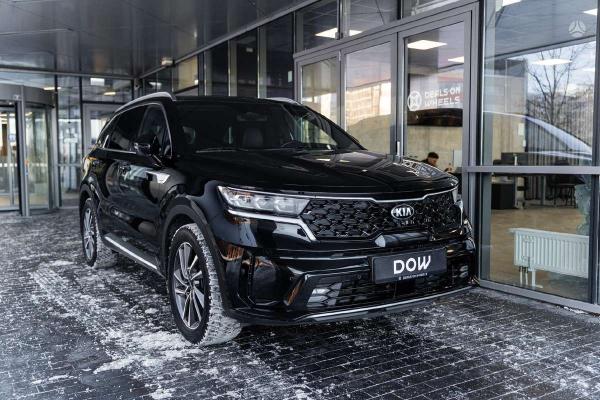 Melns Kia Sorento 2020 Viļņa, ar dzinēja tilpumu 1.60 L un nobraukumu 112 tūkst. km par 26990 €, foto 1 vietnē AUTOMOTO.COM.LV