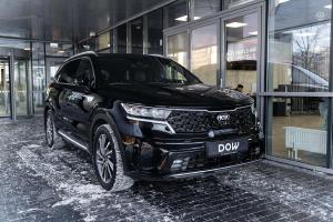 Black Kia Sorento 2020 in Vilnius, with an engine capacity of 1.60 L and mileage of 112 thousand km for 26990 €, photo  on AUTOMOTO.COM.LV