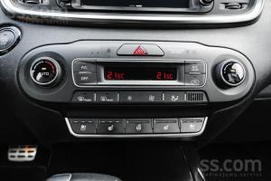 Melns Kia Sorento 2020 Rīga, ar dzinēja tilpumu 2.20 L un nobraukumu 62 tūkst. km par 22950 €, foto 26 vietnē AUTOMOTO.COM.LV
