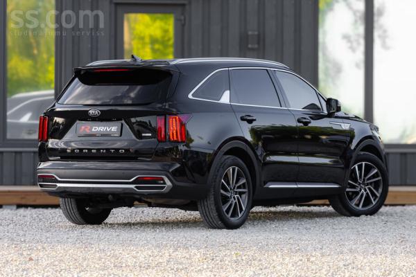 Melns Kia Sorento 2021 Jelgava, ar dzinēja tilpumu 1.60 L un nobraukumu 175 tūkst. km par 23600 €, foto 7 vietnē AUTOMOTO.COM.LV