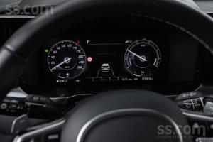 Black Kia Sorento 2021 in Jelgava, with an engine capacity of 1.60 L and mileage of 175 thousand km for 23600 €, photo 17 on AUTOMOTO.COM.LV