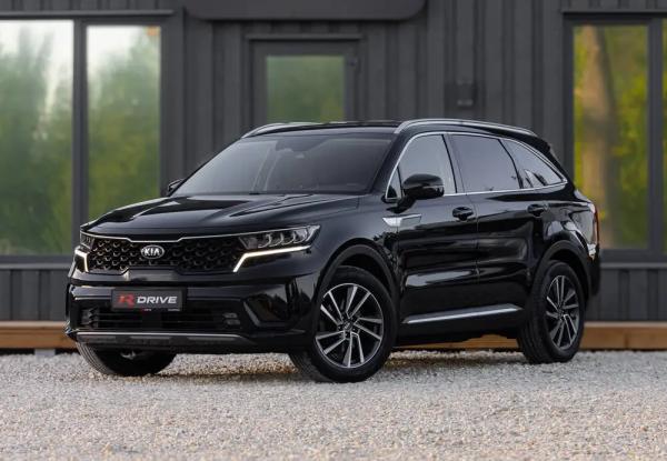 Melns Kia Sorento 2021 Jelgava, ar dzinēja tilpumu 1.60 L un nobraukumu 175 tūkst. km par 23600 €, foto 4 vietnē AUTOMOTO.COM.LV