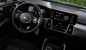 Black Kia Sorento 2021 in Jelgava, with an engine capacity of 1.60 L and mileage of 175 thousand km for 23600 €, photo 10 on AUTOMOTO.COM.LV