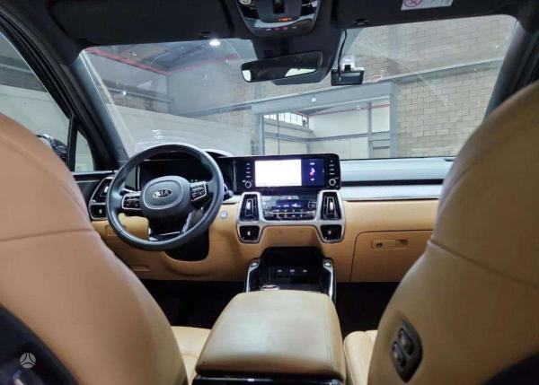 Melns Kia Sorento 2021 Viļņa, ar dzinēja tilpumu 2.15 L un nobraukumu 145 tūkst. km par 23849 €, foto 7 vietnē AUTOMOTO.COM.LV