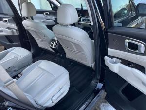 Black Kia Sorento 2021 in Vilnius, with an engine capacity of 2.50 L and mileage of 186 thousand km for 24000 €, photo 14 on AUTOMOTO.COM.LV
