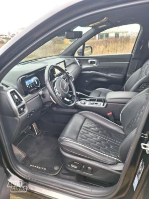 Melns Kia Sorento 2022 Viļņa, ar dzinēja tilpumu 2.20 L un nobraukumu 71 tūkst. km par 32500 €, foto 5 vietnē AUTOMOTO.COM.LV
