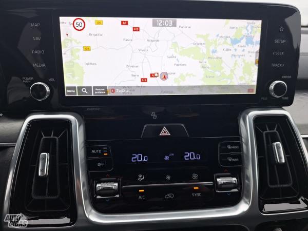 Black Kia Sorento 2022 in Vilnius, with an engine capacity of 2.20 L and mileage of 71 thousand km for 32500 €, photo 9 on AUTOMOTO.COM.LV