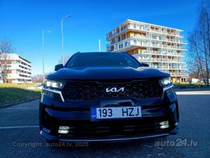 Melns Kia Sorento 2022 Tartu, ar dzinēja tilpumu 2.50 L un nobraukumu 23 tūkst. km par 45999 €, foto 3 vietnē AUTOMOTO.COM.LV
