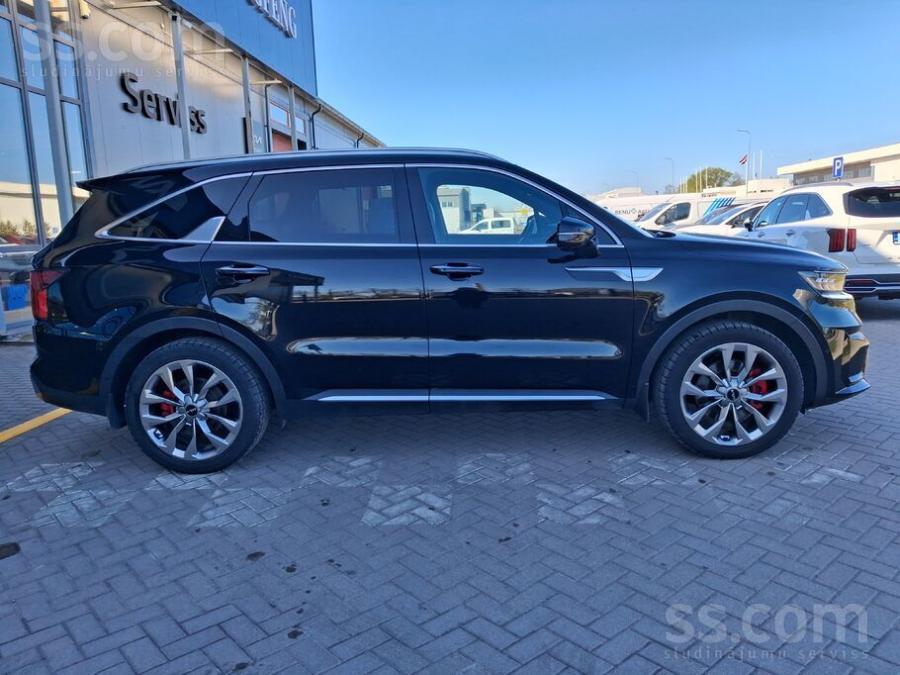 Melns Kia Sorento 2022 Liepāja, ar dzinēja tilpumu 2.20 L un nobraukumu 82 tūkst. km par 37900 €, foto 6 vietnē AUTOMOTO.COM.LV