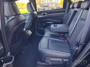 Melns Kia Sorento 2022 Liepāja, ar dzinēja tilpumu 2.20 L un nobraukumu 82 tūkst. km par 37900 €, foto 15 vietnē AUTOMOTO.COM.LV
