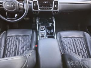 Melns Kia Sorento 2022 Liepāja, ar dzinēja tilpumu 2.20 L un nobraukumu 82 tūkst. km par 37900 €, foto 16 vietnē AUTOMOTO.COM.LV