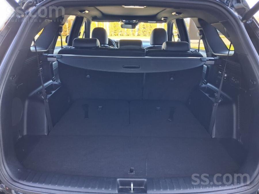 Melns Kia Sorento 2022 Liepāja, ar dzinēja tilpumu 2.20 L un nobraukumu 82 tūkst. km par 37900 €, foto 19 vietnē AUTOMOTO.COM.LV