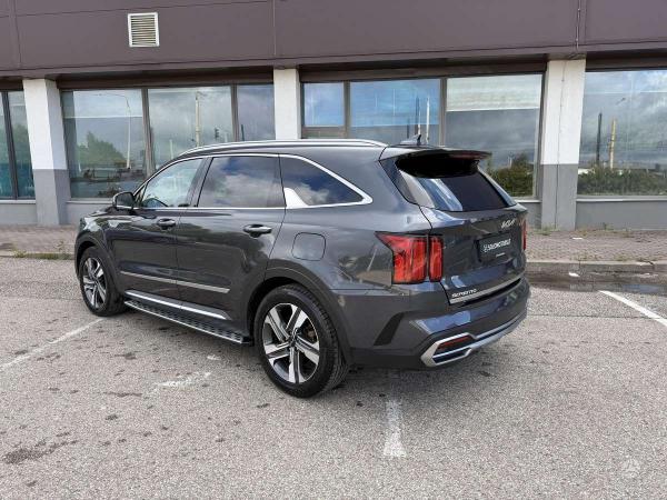 Melns Kia Sorento 2022 Viļņa, ar dzinēja tilpumu 1.60 L un nobraukumu 173 tūkst. km par 24950 €, foto 4 vietnē AUTOMOTO.COM.LV