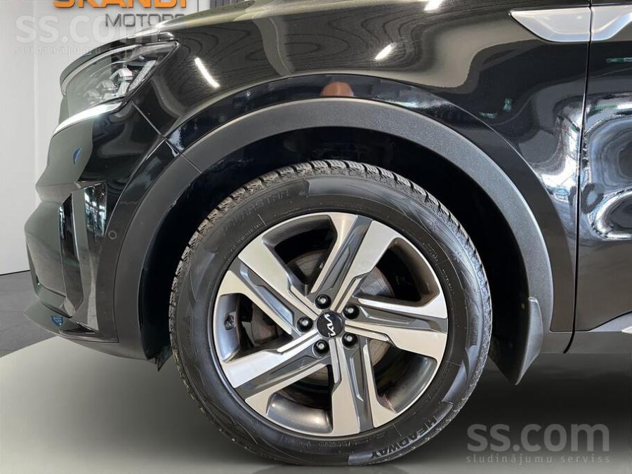 Melns Kia Sorento 2022 Rīga, ar dzinēja tilpumu 1.60 L un nobraukumu 94 tūkst. km par 32490 €, foto 21 vietnē AUTOMOTO.COM.LV