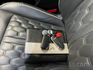 Melns Kia Sorento 2022 Rīga, ar dzinēja tilpumu 1.60 L un nobraukumu 94 tūkst. km par 32490 €, foto 22 vietnē AUTOMOTO.COM.LV