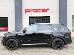 Melns Kia Sorento 2022 Rīga, ar dzinēja tilpumu 1.60 L un nobraukumu 23 tūkst. km par 39900 €, foto 3 vietnē AUTOMOTO.COM.LV