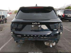 Melns Kia Sorento 2022 Klaipėda, ar dzinēja tilpumu 1.60 L un nobraukumu 139 tūkst. km par 10200 €, foto 5 vietnē AUTOMOTO.COM.LV
