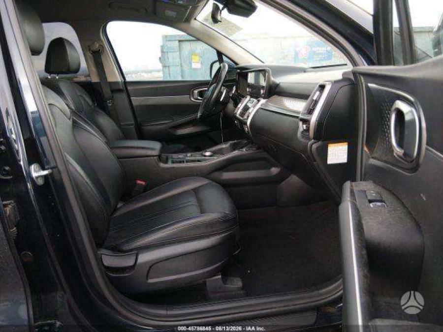 Melns Kia Sorento 2022 Klaipėda, ar dzinēja tilpumu 1.60 L un nobraukumu 139 tūkst. km par 10200 €, foto 11 vietnē AUTOMOTO.COM.LV