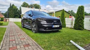 Black Kia Sorento 2023 in Vohma, with an engine capacity of 2.20 L and mileage of 145 thousand km for 37900 €, photo  on AUTOMOTO.COM.LV