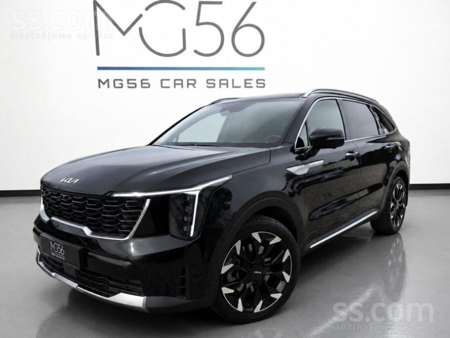 Black Kia Sorento 2025 in Riga, with an engine capacity of 2.20 L and mileage of 58 thousand km for 47900 €, photo 1 on AUTOMOTO.COM.LV