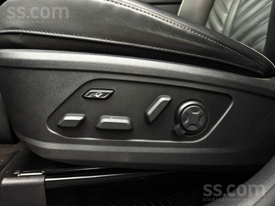 Black Kia Sorento 2025 in Riga, with an engine capacity of 2.20 L and mileage of 58 thousand km for 47900 €, photo 13 on AUTOMOTO.COM.LV