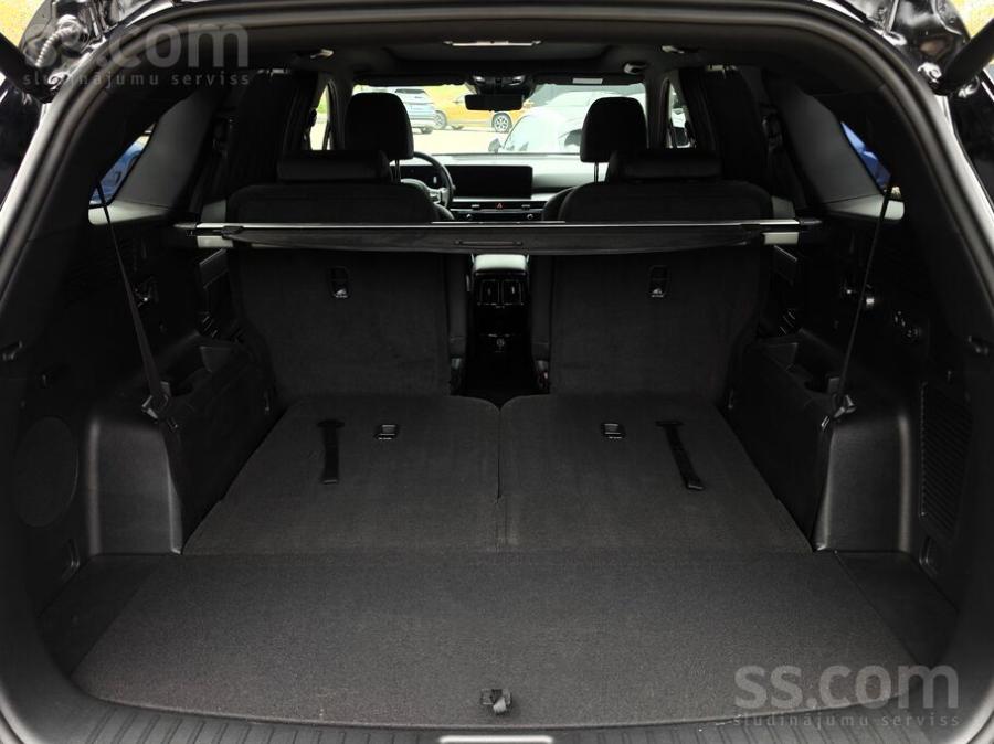 Black Kia Sorento 2025 in Riga, with an engine capacity of 2.20 L and mileage of 58 thousand km for 47900 €, photo 30 on AUTOMOTO.COM.LV