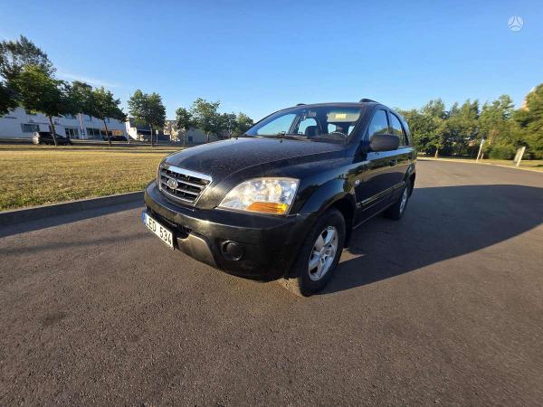 Melns Kia Sorento 2008 Panevēža, ar dzinēja tilpumu 2.50 L un nobraukumu 302 tūkst. km par 3200 €, foto 4 vietnē AUTOMOTO.COM.LV