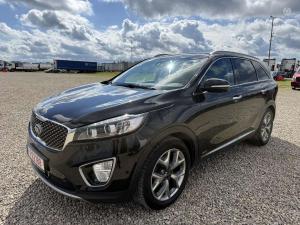 Black Kia Sorento 2016 in Vilnius, with an engine capacity of 2.20 L and mileage of 189 thousand km for 15750 €, photo 10 on AUTOMOTO.COM.LV
