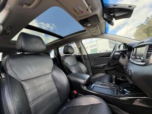 Black Kia Sorento 2016 in Vilnius, with an engine capacity of 2.20 L and mileage of 189 thousand km for 15750 €, photo 40 on AUTOMOTO.COM.LV