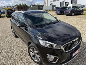 Black Kia Sorento 2016 in Vilnius, with an engine capacity of 2.20 L and mileage of 189 thousand km for 15750 €, photo 42 on AUTOMOTO.COM.LV