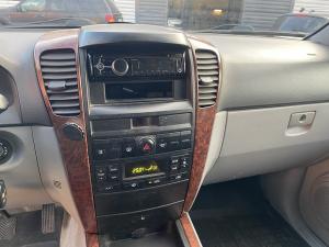 Black Kia Sorento 2004 in Tallinn, with an engine capacity of 0.00 L and mileage of 225 thousand km for 2999 €, photo 8 on AUTOMOTO.COM.LV