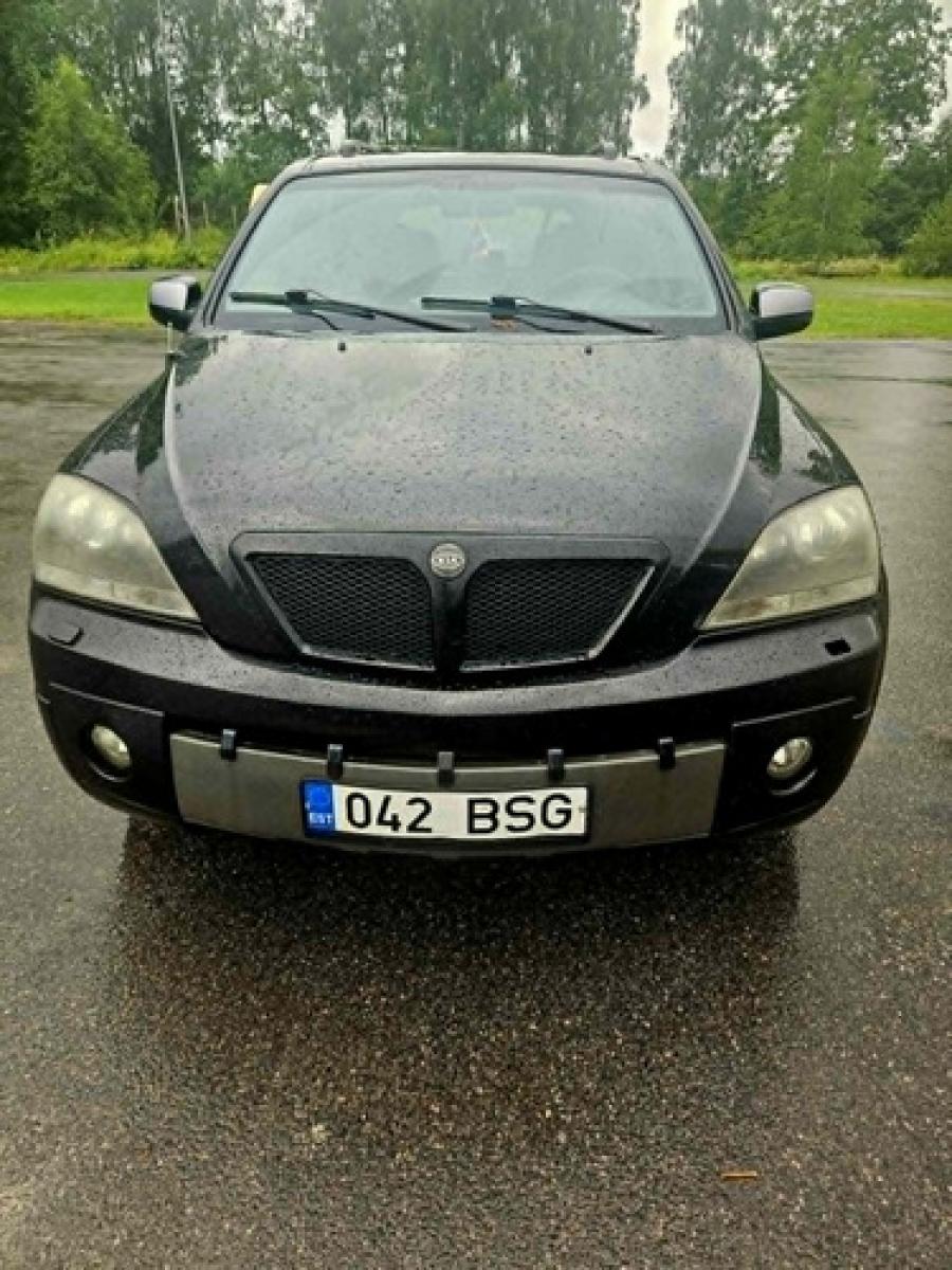 Black Kia Sorento 2005 in Rapla, with an engine capacity of 0.00 L and mileage of 272 thousand km for 850 €, photo 1 on AUTOMOTO.COM.LV