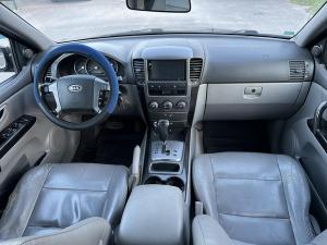 Melns Kia Sorento 2008 Narva, ar dzinēja tilpumu 2.50 L un nobraukumu 176 tūkst. km par 1999 €, foto 10 vietnē AUTOMOTO.COM.LV