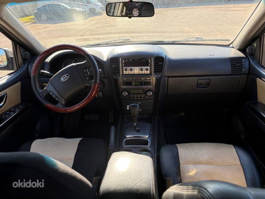 Melns Kia Sorento 2009 Narva, ar dzinēja tilpumu 2.50 L un nobraukumu 298 tūkst. km par 1990 €, foto 3 vietnē AUTOMOTO.COM.LV