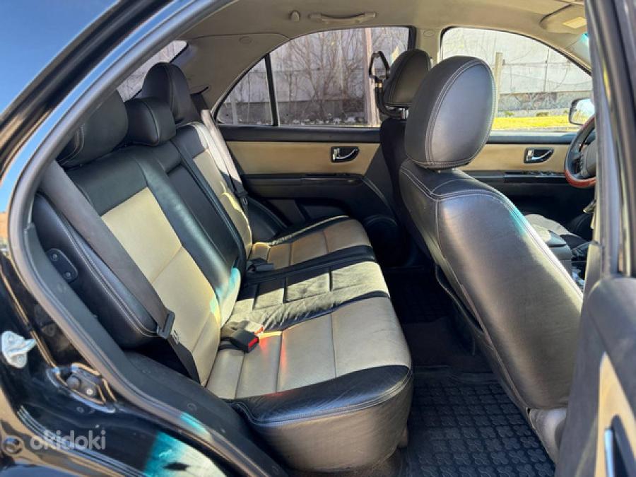 Melns Kia Sorento 2009 Narva, ar dzinēja tilpumu 2.50 L un nobraukumu 298 tūkst. km par 1990 €, foto 5 vietnē AUTOMOTO.COM.LV