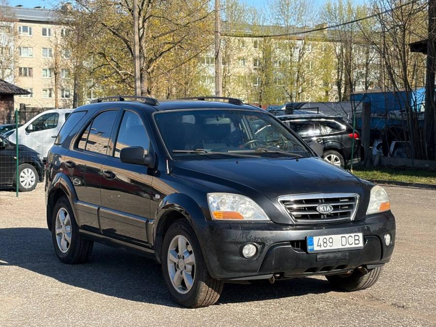 Черный Киа Соренто 2009 в Нарва, объемом двигателя 2.50 л и пробегом 298 тыс. км за 1990 €, фото 14 на AUTOMOTO.COM.LV