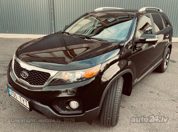 Melns Kia Sorento 2011 Tallina, ar dzinēja tilpumu 2.20 L un nobraukumu 268 tūkst. km par 8500 €, foto 3 vietnē AUTOMOTO.COM.LV