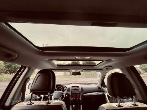 Melns Kia Sorento 2011 Tallina, ar dzinēja tilpumu 2.20 L un nobraukumu 268 tūkst. km par 8500 €, foto 11 vietnē AUTOMOTO.COM.LV