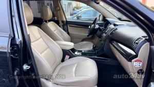 Melns Kia Sorento 2013 Tallina, ar dzinēja tilpumu 2.20 L un nobraukumu 200 tūkst. km par 12990 €, foto 13 vietnē AUTOMOTO.COM.LV