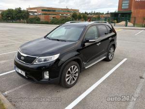 Black Kia Sorento 2013 in Tallinn, with an engine capacity of 2.20 L and mileage of 194 thousand km for 8900 €, photo  on AUTOMOTO.COM.LV