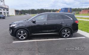 Melns Kia Sorento 2015 Tallina, ar dzinēja tilpumu 2.20 L un nobraukumu 289 tūkst. km par 9500 €, foto 3 vietnē AUTOMOTO.COM.LV