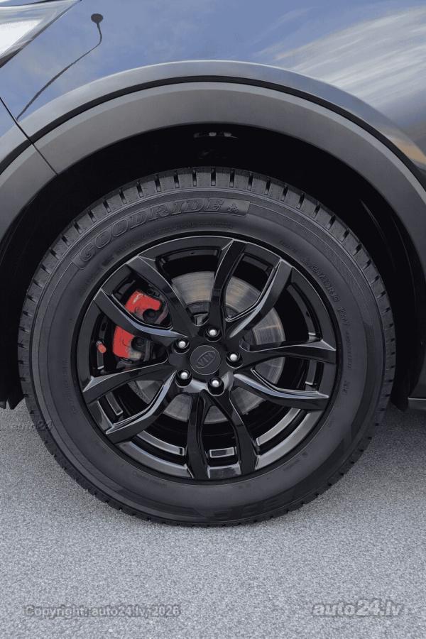 Melns Kia Sorento 2018 Pelva, ar dzinēja tilpumu 2.20 L un nobraukumu 136 tūkst. km par 24000 €, foto 11 vietnē AUTOMOTO.COM.LV