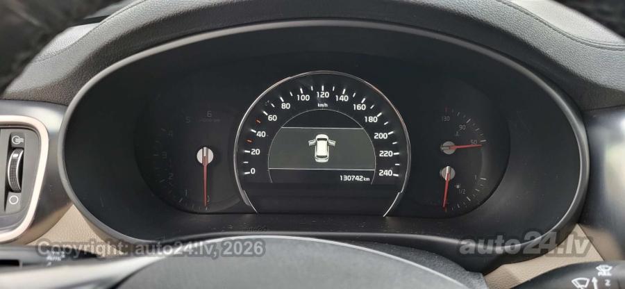 Black Kia Sorento 2020 in Tallinn, with an engine capacity of 2.20 L and mileage of 131 thousand km for 28500 €, photo 1 on AUTOMOTO.COM.LV